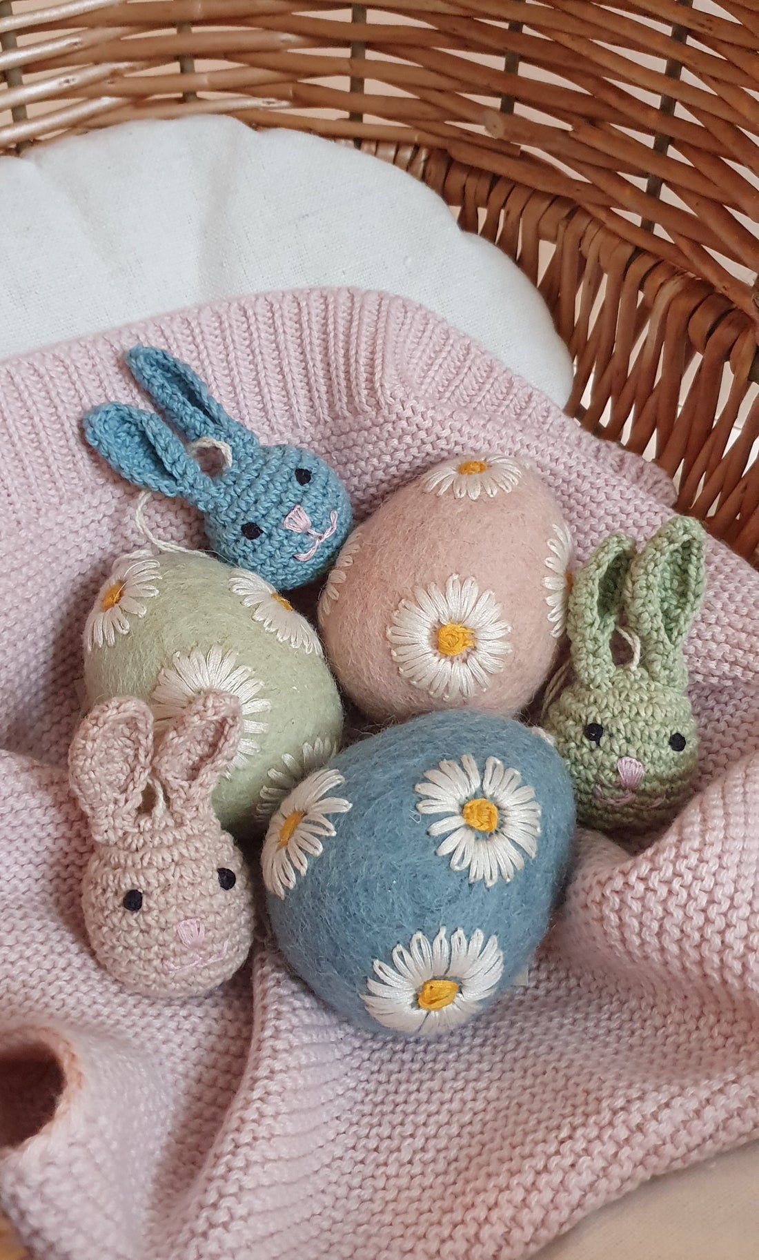 Fiona Walker England Ltd - Handmade Felt Animal Heads and Decorations